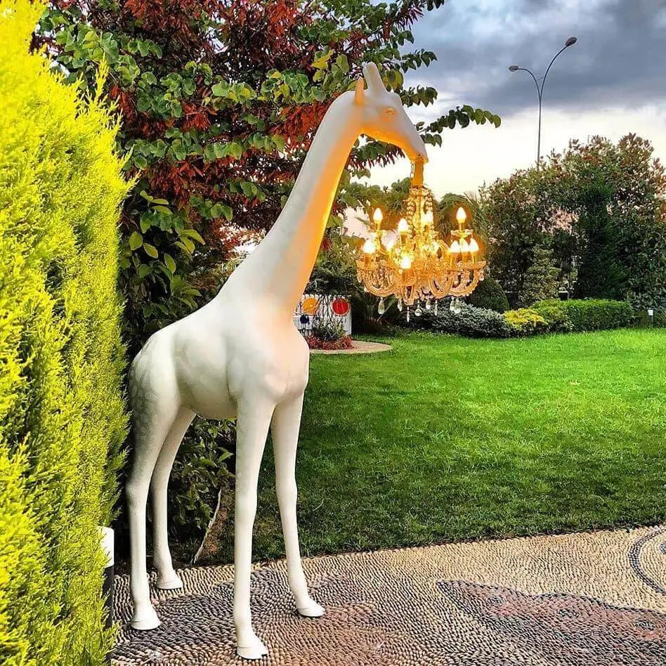 Illuminating Elegance: The Giraffe Lamp Redefines Lighting with Radiant ...